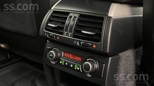 Balts BMW X5 2011 Jelgava, ar dzinēja tilpumu 3.00 L un nobraukumu 262 tūkst. km par 12700 €, foto 16 vietnē AUTOMOTO.COM.LV