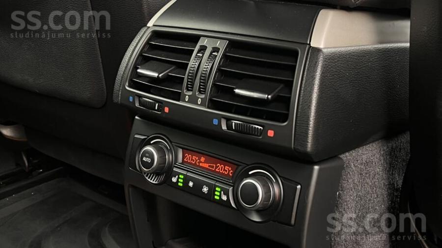 Balts BMW X5 2011 Jelgava, ar dzinēja tilpumu 3.00 L un nobraukumu 262 tūkst. km par 12700 €, foto 16 vietnē AUTOMOTO.COM.LV