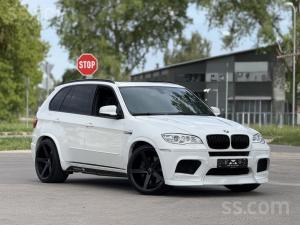 White BMW X5 2011 in Riga, with an engine capacity of 4.40 L and mileage of 0 thousand km for 19900 €, photo 10 on AUTOMOTO.COM.LV