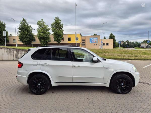 Balts BMW X5 2011 Utena, ar dzinēja tilpumu 2.99 L un nobraukumu 360 tūkst. km par 9990 €, foto 6 vietnē AUTOMOTO.COM.LV