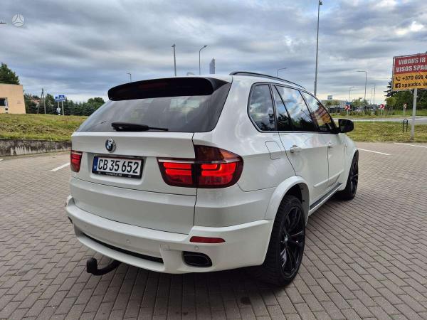 Balts BMW X5 2011 Utena, ar dzinēja tilpumu 2.99 L un nobraukumu 360 tūkst. km par 9990 €, foto 7 vietnē AUTOMOTO.COM.LV