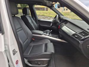Balts BMW X5 2011 Utena, ar dzinēja tilpumu 2.99 L un nobraukumu 360 tūkst. km par 9990 €, foto 18 vietnē AUTOMOTO.COM.LV