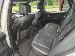 Balts BMW X5 2011 Utena, ar dzinēja tilpumu 2.99 L un nobraukumu 360 tūkst. km par 9990 €, foto 20 vietnē AUTOMOTO.COM.LV