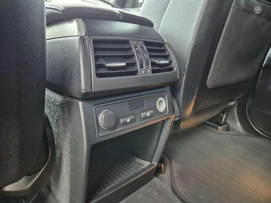 Balts BMW X5 2011 Utena, ar dzinēja tilpumu 2.99 L un nobraukumu 360 tūkst. km par 9990 €, foto 21 vietnē AUTOMOTO.COM.LV