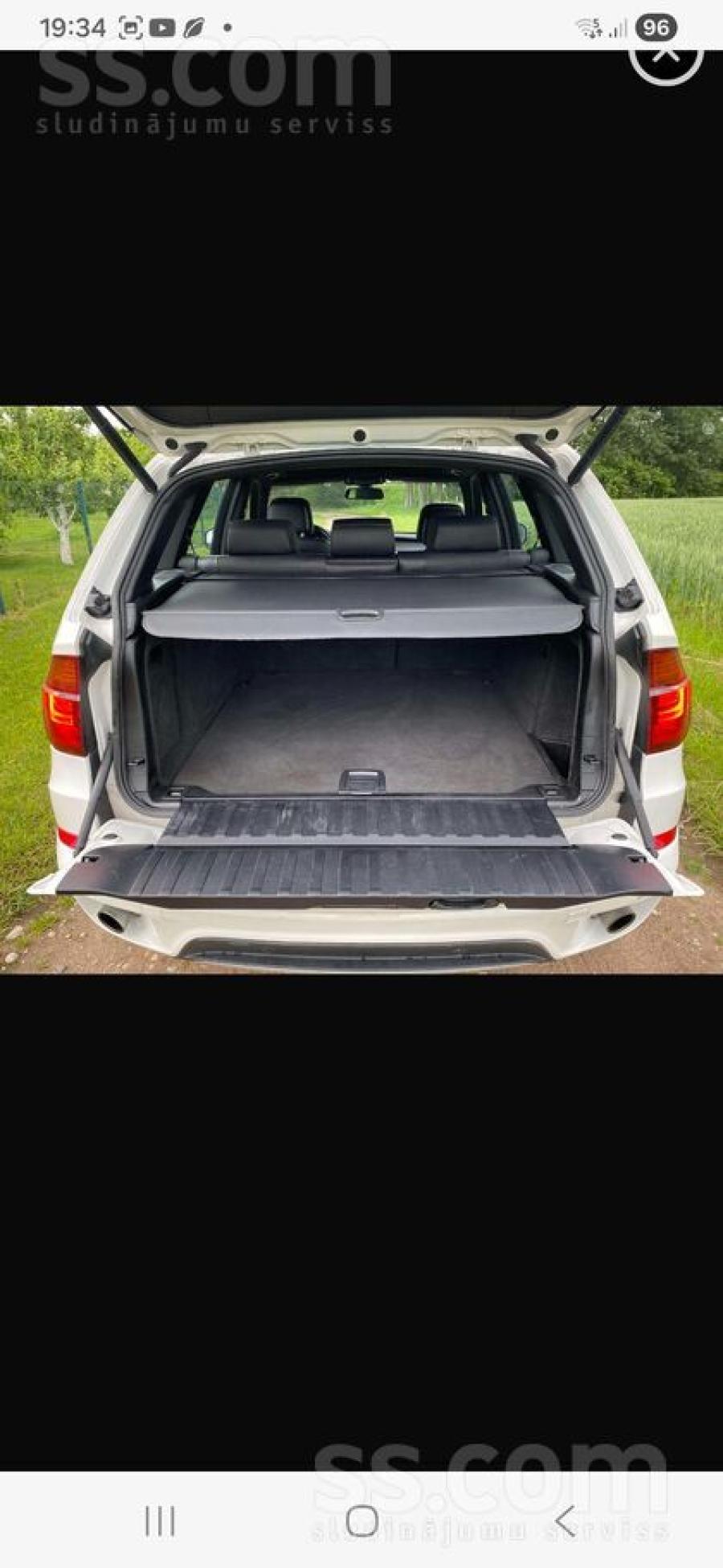 White BMW X5 2011 in Riga, with an engine capacity of 3.00 L and mileage of 179 thousand km for 11950 €, photo 15 on AUTOMOTO.COM.LV