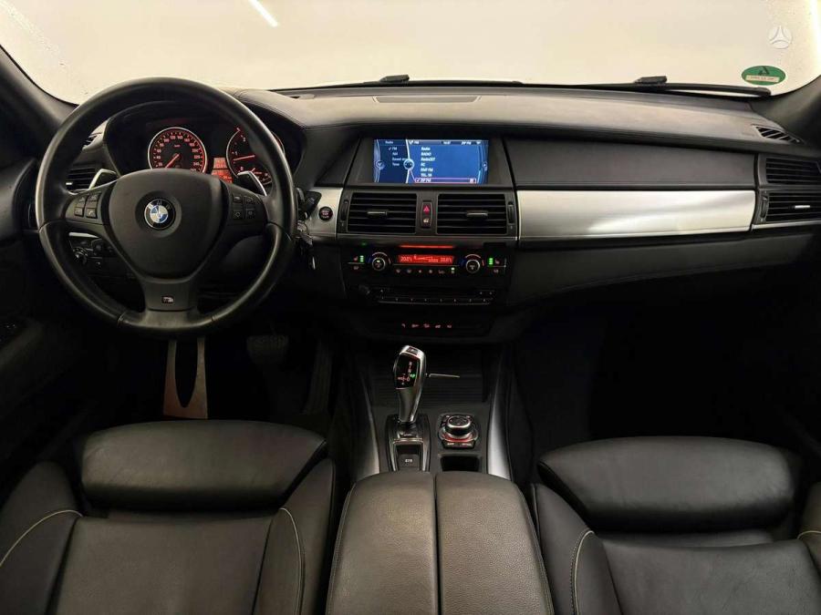 Balts BMW X5 2011 Marijampole, ar dzinēja tilpumu 2.99 L un nobraukumu 218 tūkst. km par 12950 €, foto 22 vietnē AUTOMOTO.COM.LV