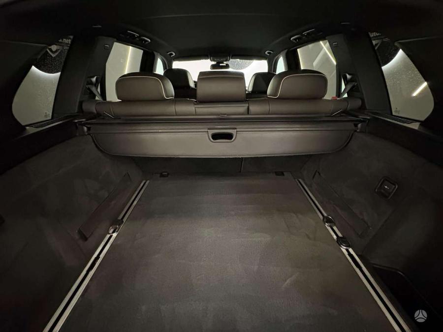 Balts BMW X5 2011 Marijampole, ar dzinēja tilpumu 2.99 L un nobraukumu 218 tūkst. km par 12950 €, foto 24 vietnē AUTOMOTO.COM.LV