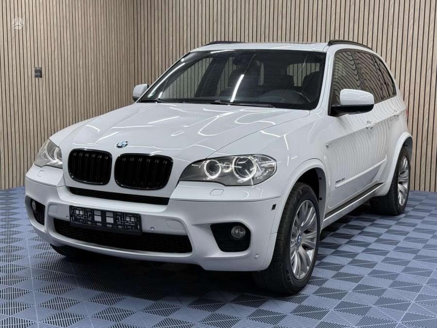 Balts BMW X5 2011 Marijampole, ar dzinēja tilpumu 2.99 L un nobraukumu 235 tūkst. km par 12500 €, foto 6 vietnē AUTOMOTO.COM.LV