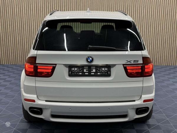 Balts BMW X5 2011 Marijampole, ar dzinēja tilpumu 2.99 L un nobraukumu 235 tūkst. km par 12500 €, foto 7 vietnē AUTOMOTO.COM.LV