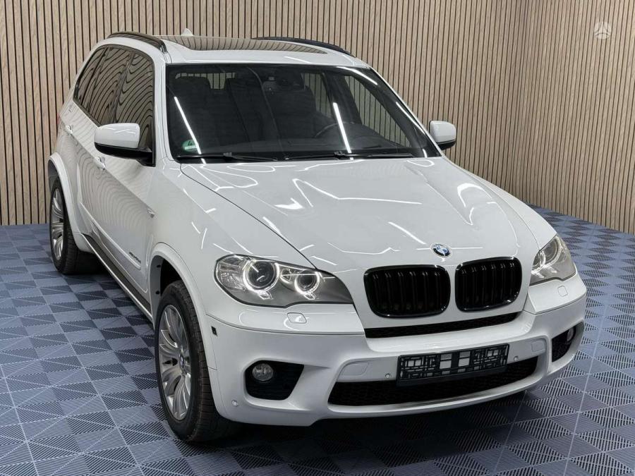 Balts BMW X5 2011 Marijampole, ar dzinēja tilpumu 2.99 L un nobraukumu 235 tūkst. km par 12500 €, foto 10 vietnē AUTOMOTO.COM.LV