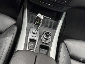 Balts BMW X5 2011 Marijampole, ar dzinēja tilpumu 2.99 L un nobraukumu 235 tūkst. km par 12500 €, foto 58 vietnē AUTOMOTO.COM.LV