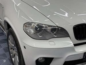 Balts BMW X5 2011 Marijampole, ar dzinēja tilpumu 2.99 L un nobraukumu 235 tūkst. km par 12500 €, foto 62 vietnē AUTOMOTO.COM.LV