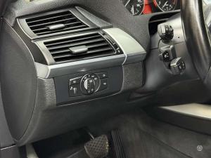 Balts BMW X5 2011 Marijampole, ar dzinēja tilpumu 2.99 L un nobraukumu 235 tūkst. km par 12500 €, foto 41 vietnē AUTOMOTO.COM.LV