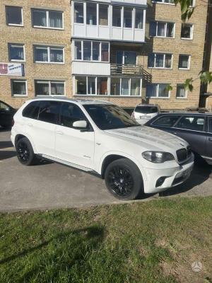Balts BMW X5 2011 Šauļi, ar dzinēja tilpumu 4.40 L un nobraukumu 204 tūkst. km par 8000 €, foto 4 vietnē AUTOMOTO.COM.LV