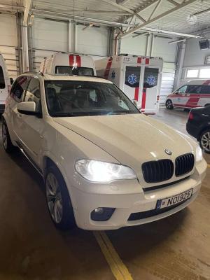 Balts BMW X5 2011 Kauņa, ar dzinēja tilpumu 2.99 L un nobraukumu 232 tūkst. km par 10999 €, foto  vietnē AUTOMOTO.COM.LV
