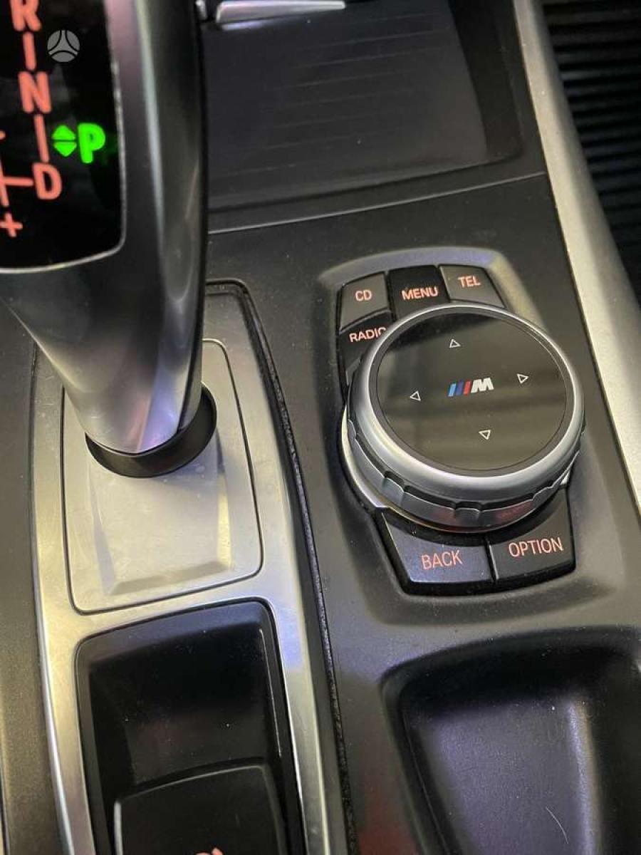 Balts BMW X5 2011 Kauņa, ar dzinēja tilpumu 2.99 L un nobraukumu 232 tūkst. km par 10999 €, foto 9 vietnē AUTOMOTO.COM.LV