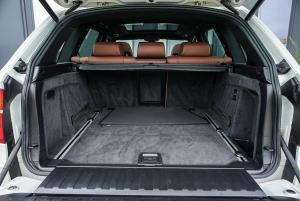 White BMW X5 2011 in Kaunas, with an engine capacity of 2.99 L and mileage of 336 thousand km for 12450 €, photo 16 on AUTOMOTO.COM.LV