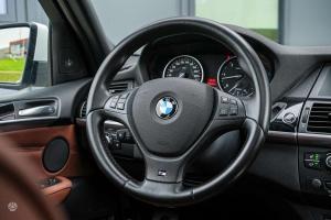 White BMW X5 2011 in Kaunas, with an engine capacity of 2.99 L and mileage of 336 thousand km for 12450 €, photo 20 on AUTOMOTO.COM.LV