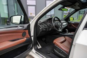 White BMW X5 2011 in Kaunas, with an engine capacity of 2.99 L and mileage of 336 thousand km for 12450 €, photo 25 on AUTOMOTO.COM.LV
