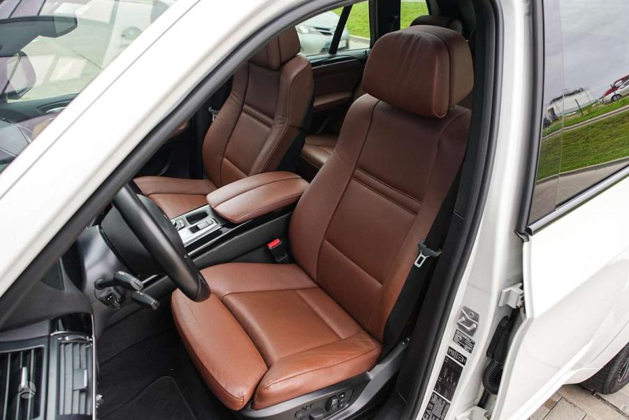 White BMW X5 2011 in Kaunas, with an engine capacity of 2.99 L and mileage of 336 thousand km for 12450 €, photo 28 on AUTOMOTO.COM.LV