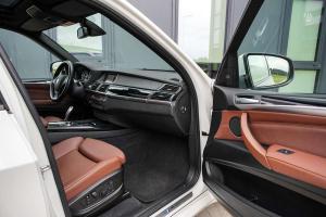 White BMW X5 2011 in Kaunas, with an engine capacity of 2.99 L and mileage of 336 thousand km for 12450 €, photo 42 on AUTOMOTO.COM.LV