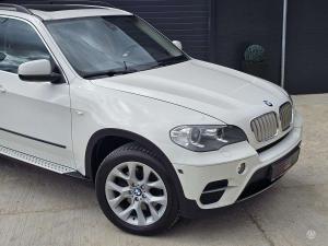 Balts BMW X5 2011 Utena, ar dzinēja tilpumu 2.99 L un nobraukumu 265 tūkst. km par 9950 €, foto 4 vietnē AUTOMOTO.COM.LV