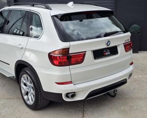 Balts BMW X5 2011 Utena, ar dzinēja tilpumu 2.99 L un nobraukumu 265 tūkst. km par 9950 €, foto 8 vietnē AUTOMOTO.COM.LV