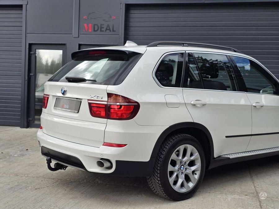 Balts BMW X5 2011 Utena, ar dzinēja tilpumu 2.99 L un nobraukumu 265 tūkst. km par 9950 €, foto 9 vietnē AUTOMOTO.COM.LV