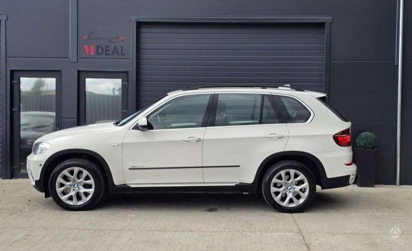 White BMW X5 2011 in Utena, with an engine capacity of 2.99 L and mileage of 265 thousand km for 9950 €, photo 11 on AUTOMOTO.COM.LV