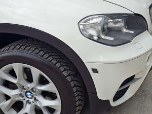 Balts BMW X5 2011 Utena, ar dzinēja tilpumu 2.99 L un nobraukumu 265 tūkst. km par 9950 €, foto 16 vietnē AUTOMOTO.COM.LV