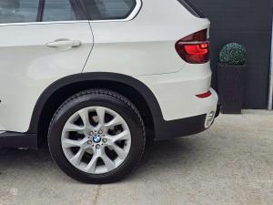 Balts BMW X5 2011 Utena, ar dzinēja tilpumu 2.99 L un nobraukumu 265 tūkst. km par 9950 €, foto 17 vietnē AUTOMOTO.COM.LV