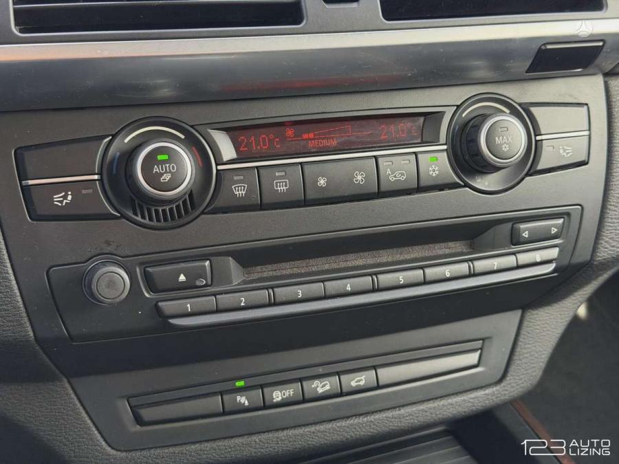 Белый БМВ Х5 2011 в Таураге, объемом двигателя 3.00 л и пробегом 320 тыс. км за 9500 €, фото 23 на AUTOMOTO.COM.LV