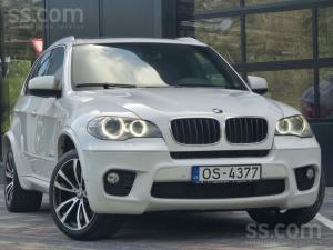 White BMW X5 2011 in Riga, with an engine capacity of 3.00 L and mileage of 327 thousand km for 10300 €, photo 4 on AUTOMOTO.COM.LV
