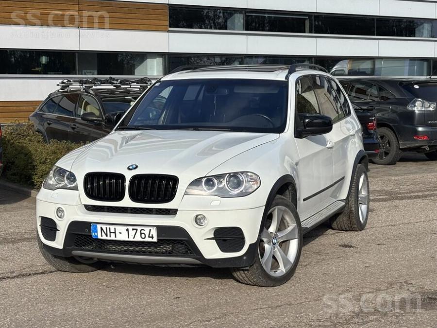 Balts BMW X5 2011 Rīga, ar dzinēja tilpumu 3.00 L un nobraukumu 370 tūkst. km par 8100 €, foto 1 vietnē AUTOMOTO.COM.LV
