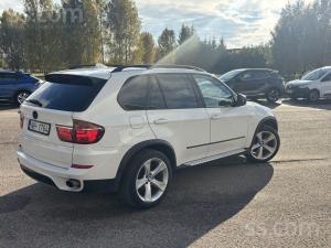 Balts BMW X5 2011 Rīga, ar dzinēja tilpumu 3.00 L un nobraukumu 370 tūkst. km par 8100 €, foto 14 vietnē AUTOMOTO.COM.LV