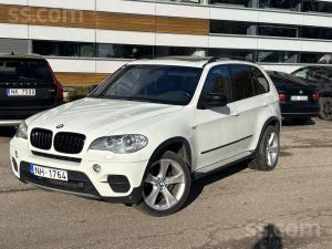 Balts BMW X5 2011 Rīga, ar dzinēja tilpumu 3.00 L un nobraukumu 370 tūkst. km par 8100 €, foto 16 vietnē AUTOMOTO.COM.LV