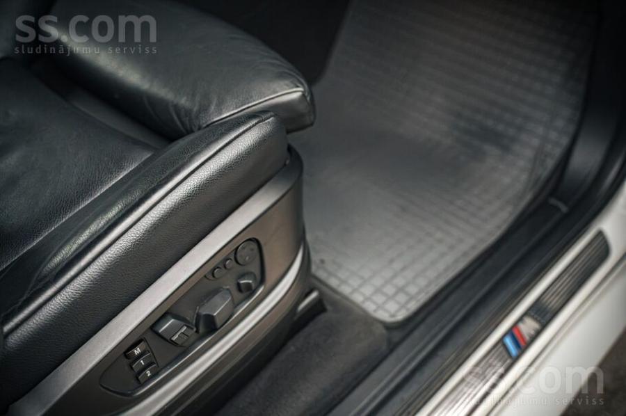 White BMW X5 2011 in Riga, with an engine capacity of 3.00 L and mileage of 0 thousand km for 7990 €, photo 17 on AUTOMOTO.COM.LV