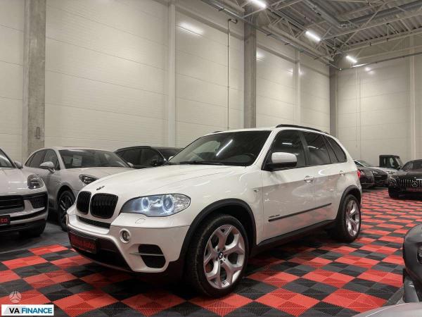 Balts BMW X5 2012 Viļņa, ar dzinēja tilpumu 2.99 L un nobraukumu 243 tūkst. km par 10900 €, foto 1 vietnē AUTOMOTO.COM.LV