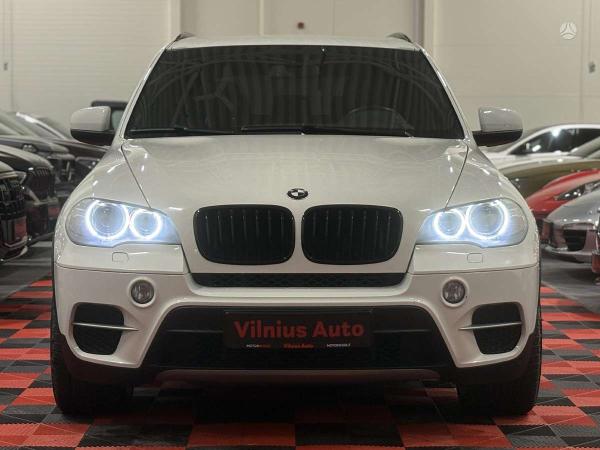Balts BMW X5 2012 Viļņa, ar dzinēja tilpumu 2.99 L un nobraukumu 243 tūkst. km par 10900 €, foto 2 vietnē AUTOMOTO.COM.LV