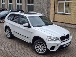 Balts BMW X5 2012 Šilutė, ar dzinēja tilpumu 3.00 L un nobraukumu 283 tūkst. km par 9500 €, foto 2 vietnē AUTOMOTO.COM.LV