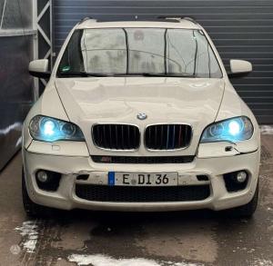 Balts BMW X5 2012 Vievis, ar dzinēja tilpumu 2.99 L un nobraukumu 334 tūkst. km par 5950 €, foto 2 vietnē AUTOMOTO.COM.LV