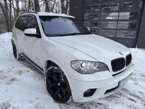 White BMW X5 2012 in Utena, with an engine capacity of 2.99 L and mileage of 160 thousand km for 5850 €, photo  on AUTOMOTO.COM.LV