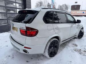White BMW X5 2012 in Utena, with an engine capacity of 2.99 L and mileage of 160 thousand km for 5850 €, photo 6 on AUTOMOTO.COM.LV