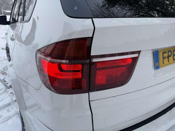 Balts BMW X5 2012 Utena, ar dzinēja tilpumu 2.99 L un nobraukumu 160 tūkst. km par 5850 €, foto 8 vietnē AUTOMOTO.COM.LV