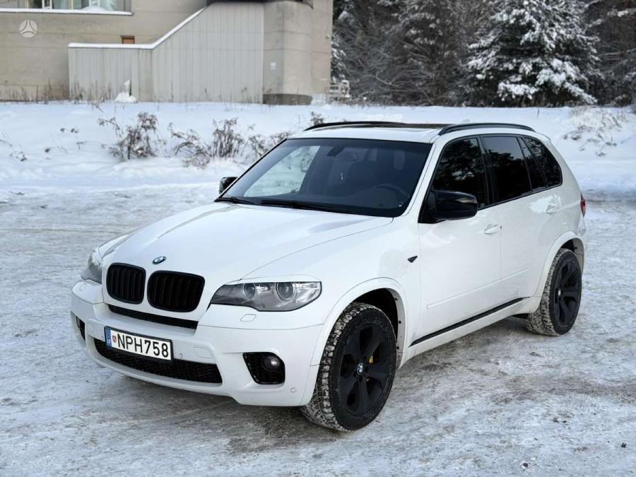 Balts BMW X5 2012 Viļņa, ar dzinēja tilpumu 3.00 L un nobraukumu 270 tūkst. km par 10900 €, foto 2 vietnē AUTOMOTO.COM.LV