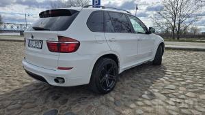 Balts BMW X5 2012 Daugavpils, ar dzinēja tilpumu 3.00 L un nobraukumu 233 tūkst. km par 13000 €, foto 5 vietnē AUTOMOTO.COM.LV