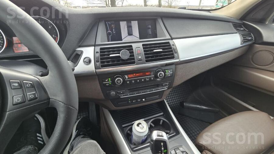Balts BMW X5 2012 Daugavpils, ar dzinēja tilpumu 3.00 L un nobraukumu 233 tūkst. km par 13000 €, foto 22 vietnē AUTOMOTO.COM.LV