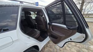 Balts BMW X5 2012 Daugavpils, ar dzinēja tilpumu 3.00 L un nobraukumu 233 tūkst. km par 13000 €, foto 23 vietnē AUTOMOTO.COM.LV