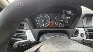 Balts BMW X5 2012 Daugavpils, ar dzinēja tilpumu 3.00 L un nobraukumu 233 tūkst. km par 13000 €, foto 25 vietnē AUTOMOTO.COM.LV