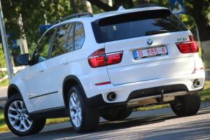 Balts BMW X5 2012 Rīga, ar dzinēja tilpumu 3.00 L un nobraukumu 276 tūkst. km par 12390 €, foto 5 vietnē AUTOMOTO.COM.LV
